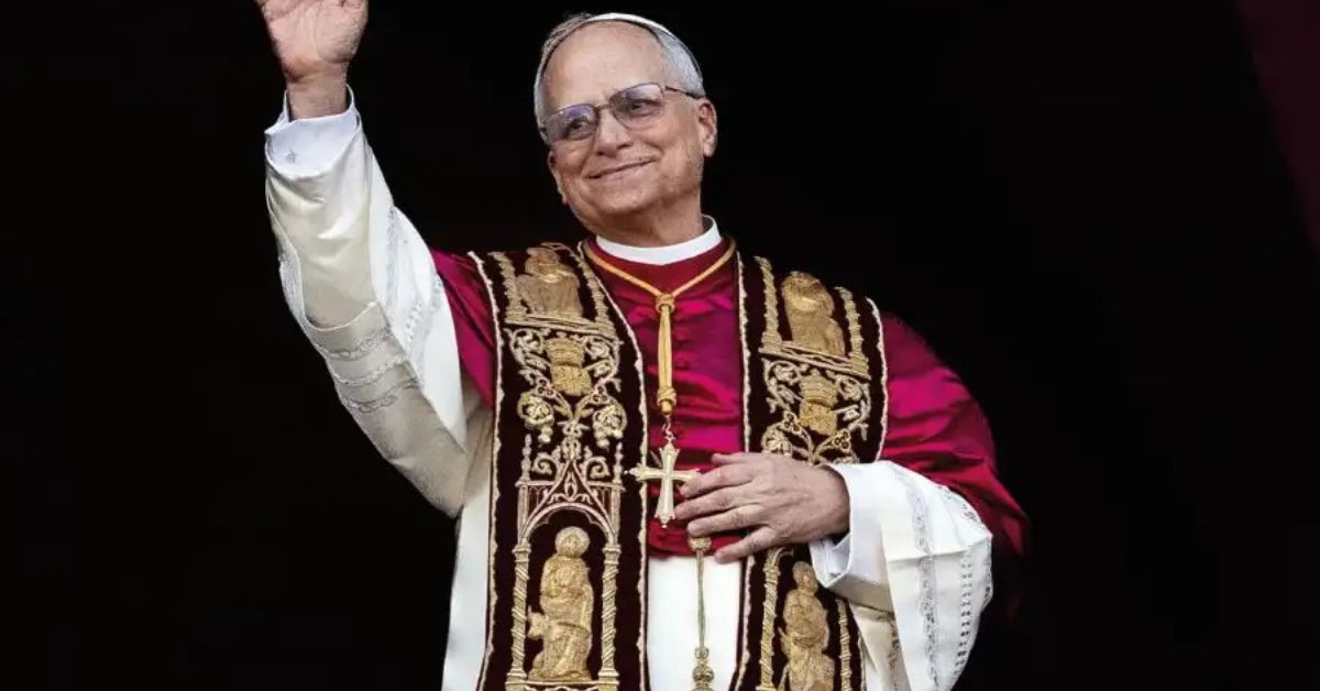 PRESS: The fascinating intertwining of USA’s first saint and first pope ...